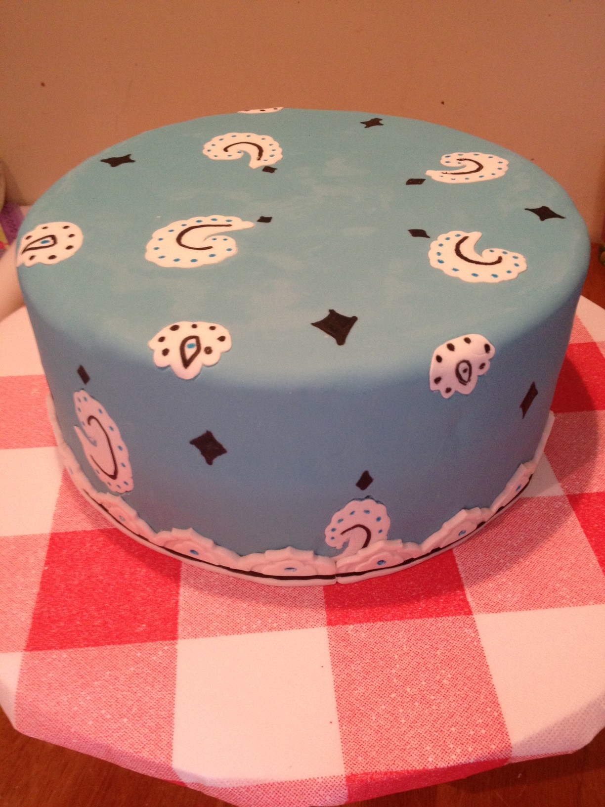 DIY - BBQ Cake Tutorial by GG Cakes - Cheftini