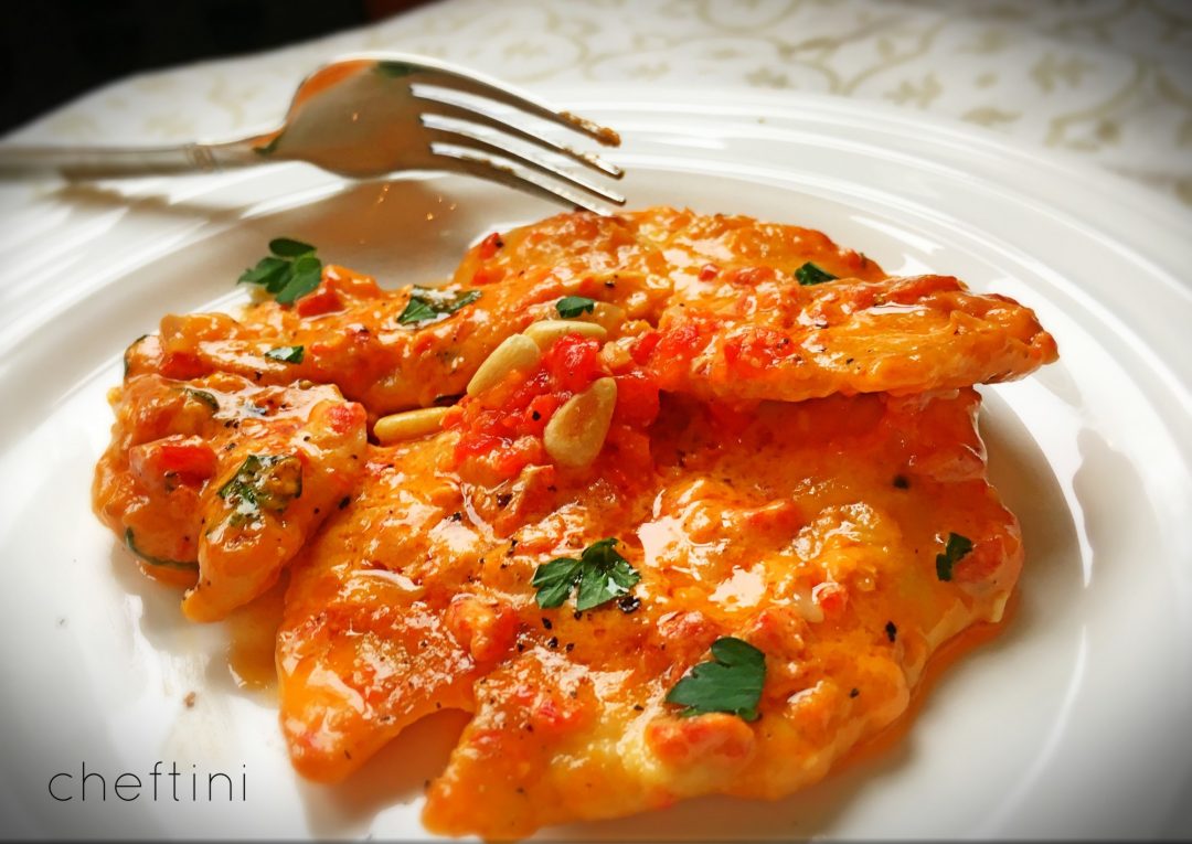 Chicken with Roasted Red Pepper Mascarpone Sauce - Cheftini